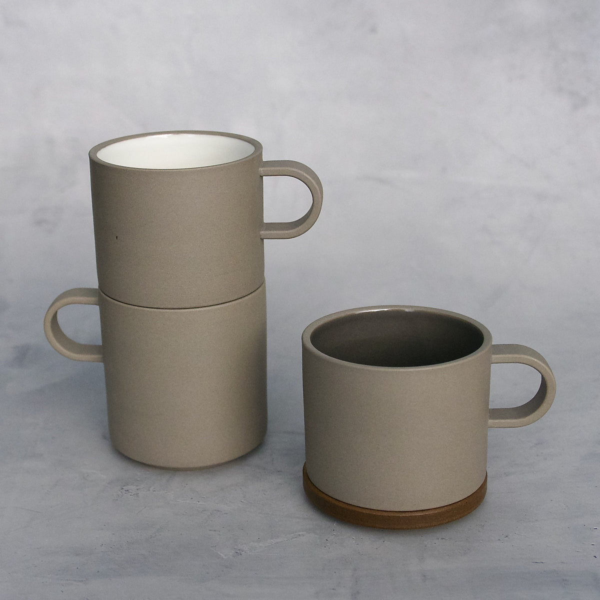 Hasami Mug Ash White - Medium – WEST + PEAK
